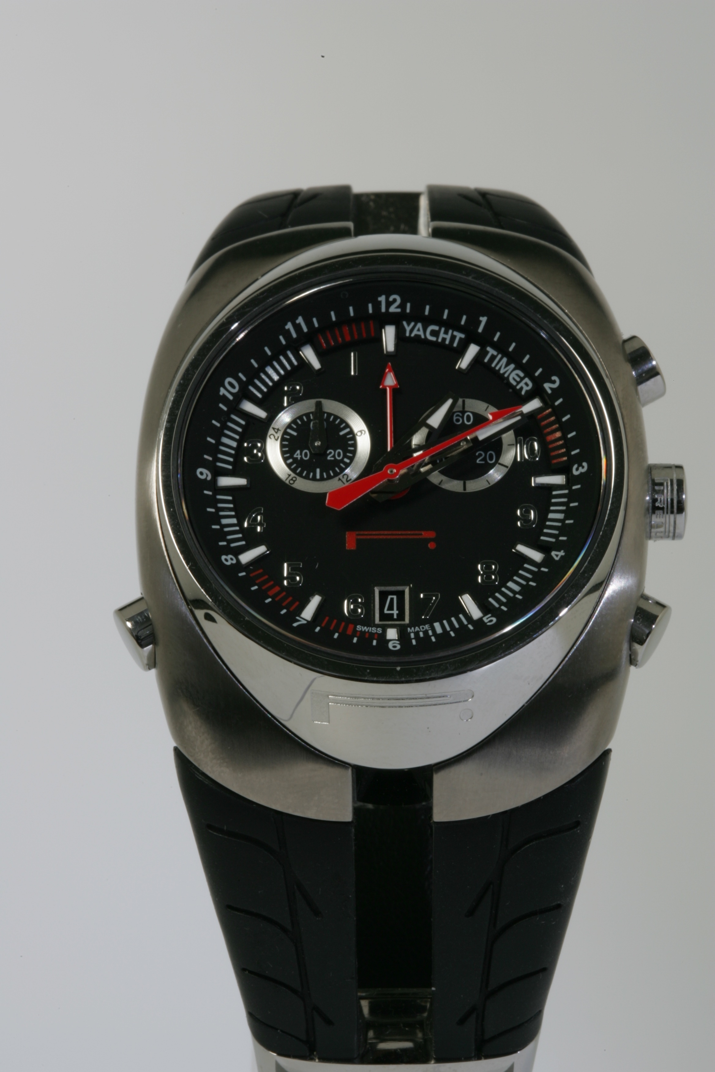 La Cote des Montres : Enchères Pirelli P Zero. Quartz movement sport ...