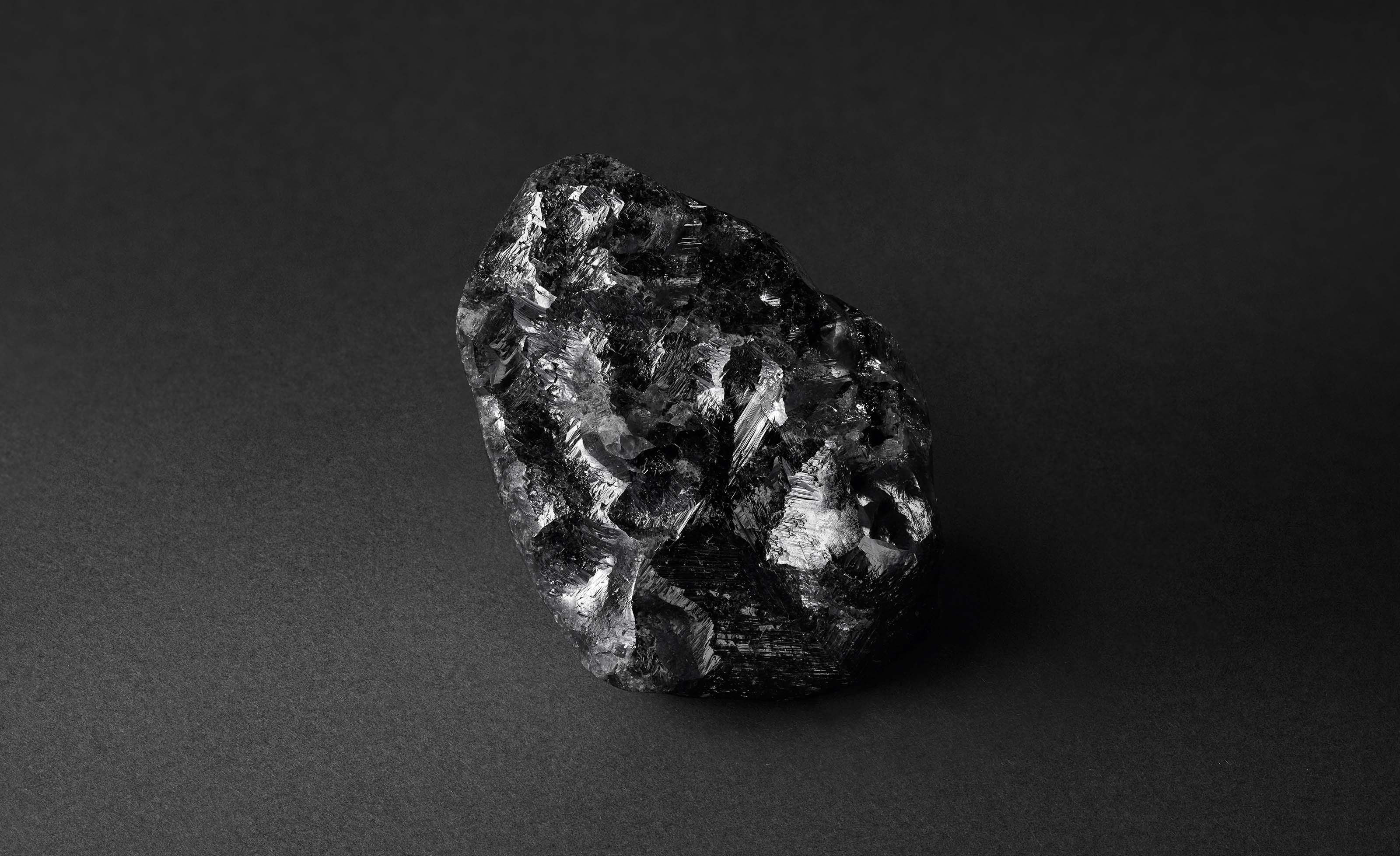 La Cote des Montres : Louis Vuitton Sewelô - Le deuxième plus gros ...