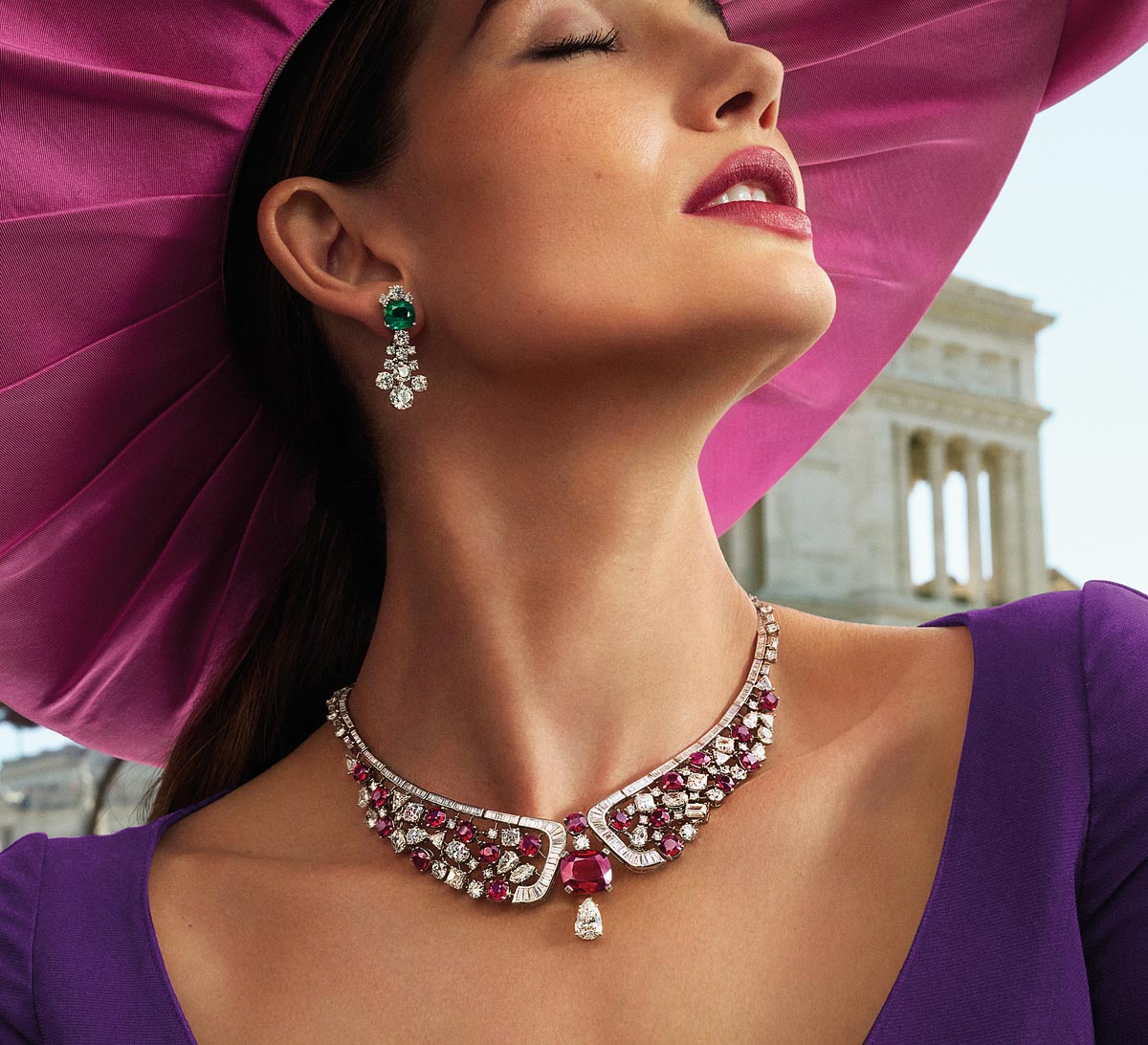La Cote des Montres: The new “MAI TROPPO” Bvlgari advertising campaign ...