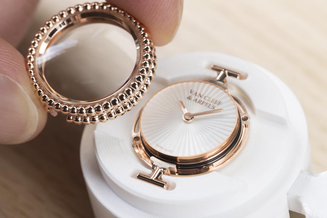 La Cote des Montres: Van Cleef & Arpels Perlée Collection - All the ...