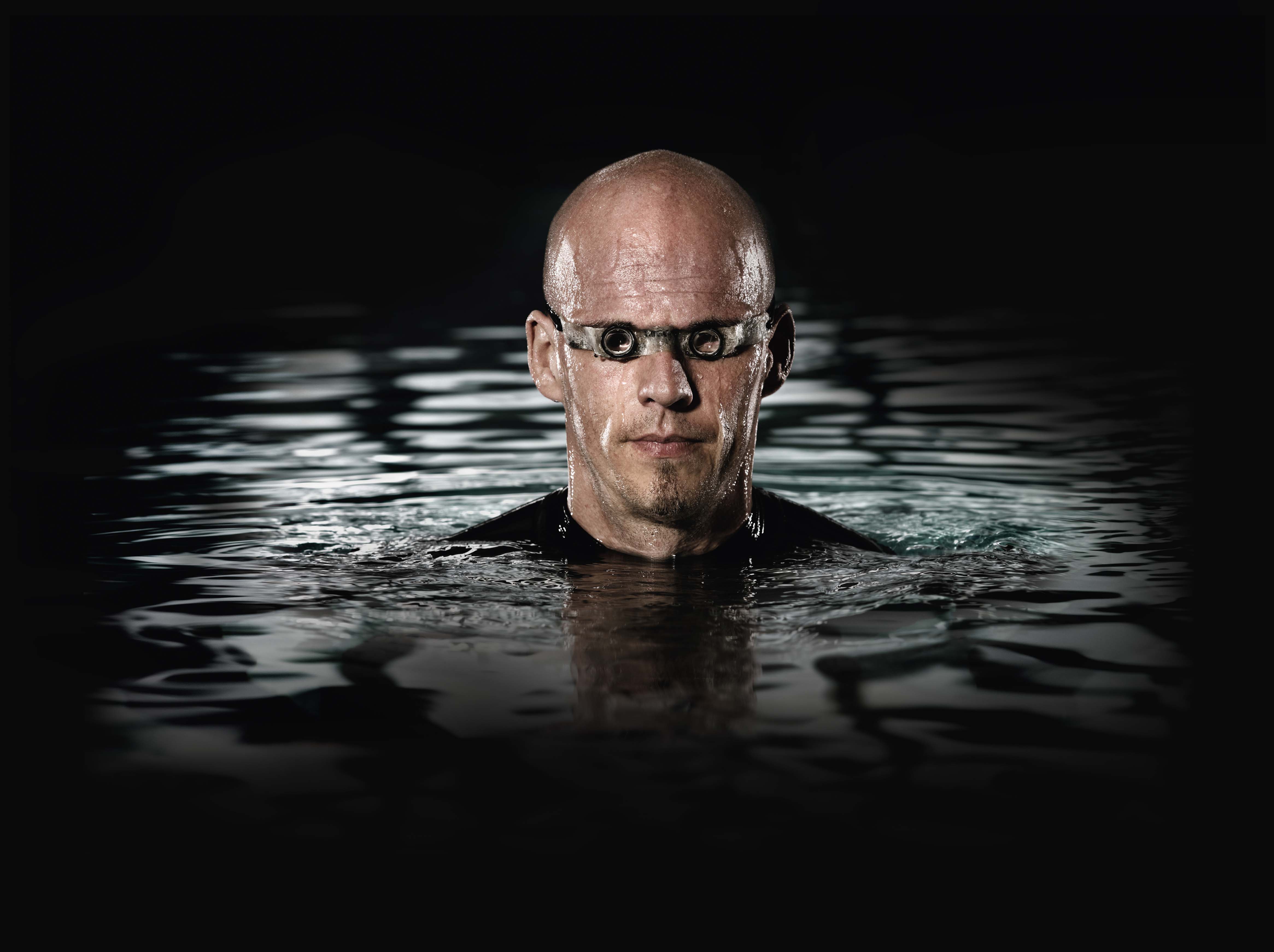 La Cote des Montres : Breitling accueille à bord Herbert Nitsch, un ...