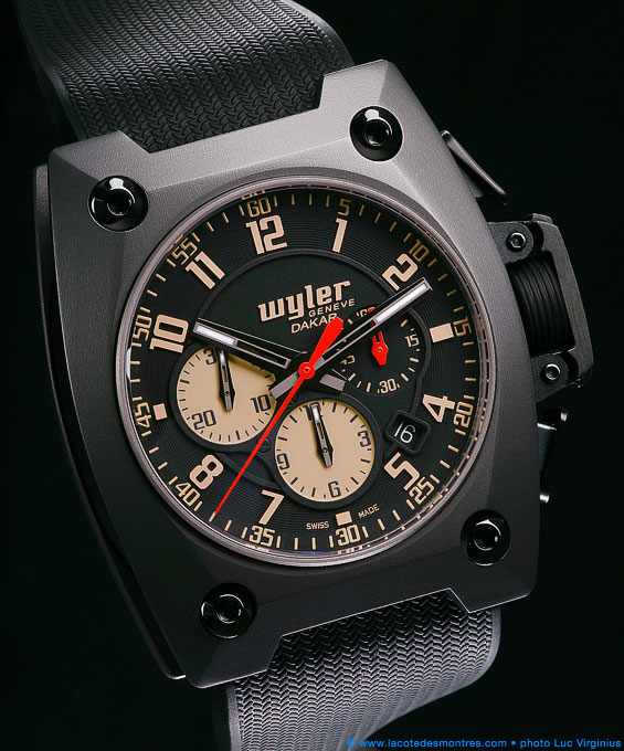 La Cote des Montres : Shooting de la montre Wyler Genève Chronographe ...