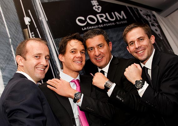 La Cote des Montres : Le drapeau Corum sous le pavillon du Mexique ...