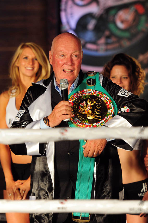 La Cote des Montres : Une soirée caritative exceptionnelle organisée ...