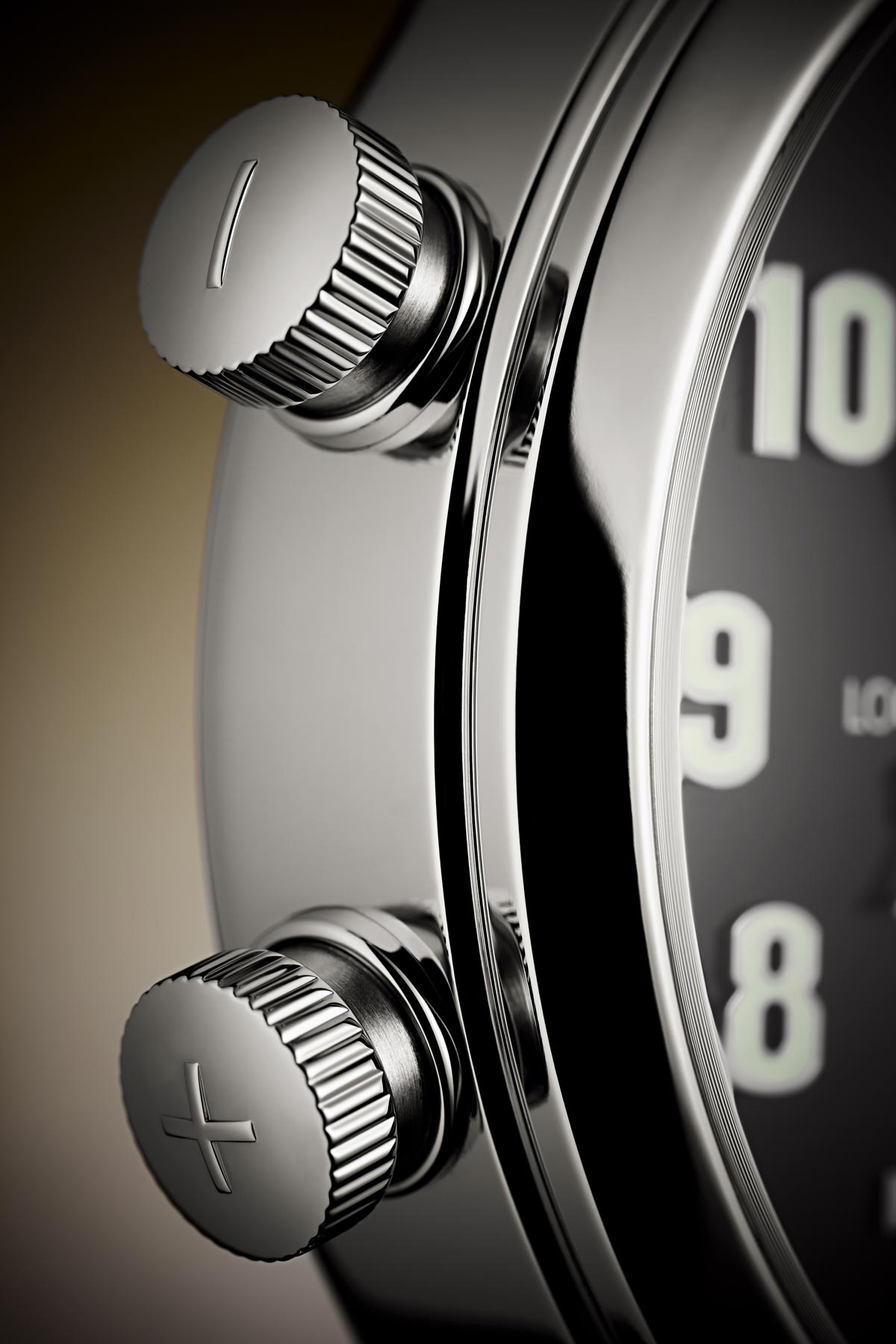 La Cote des Montres : La montre Patek Philippe Alarm Travel Time ...