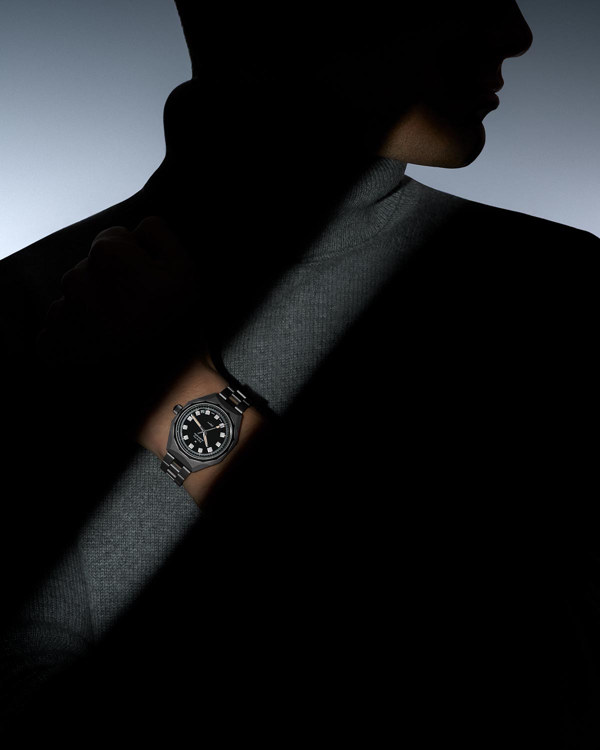 La Cote des Montres: Zenith presents the Defy Revival Shadow, giving ...