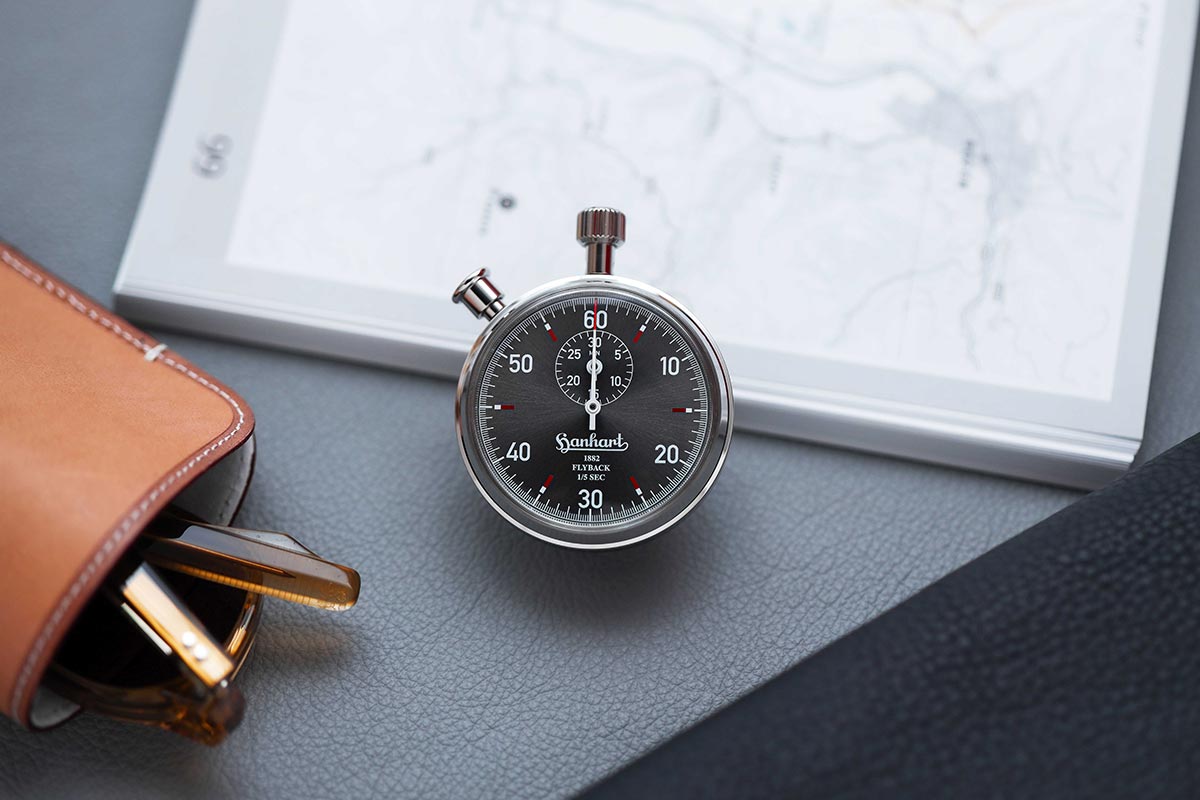 La Cote des Montres : Hanhart Red X Blue & Red X Grey + Stopwatch - 2 ...