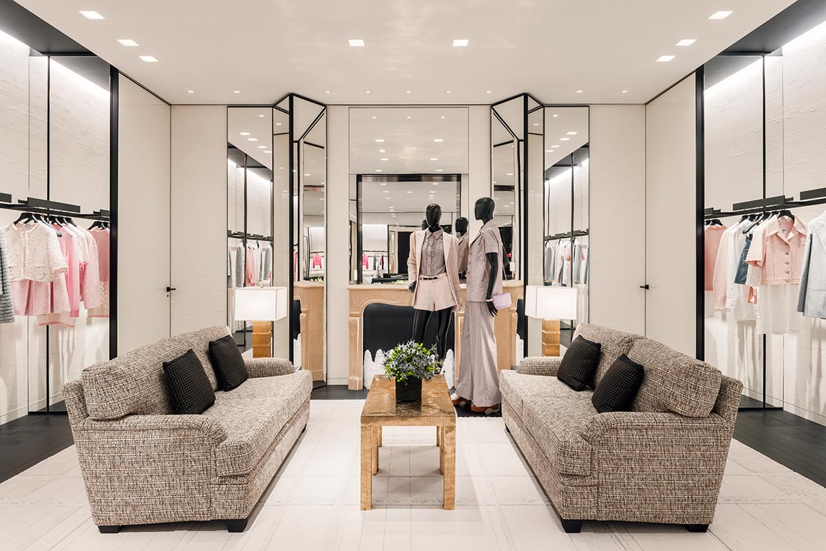 La Cote des Montres: Reopening of the CHANEL boutique at Galeries ...