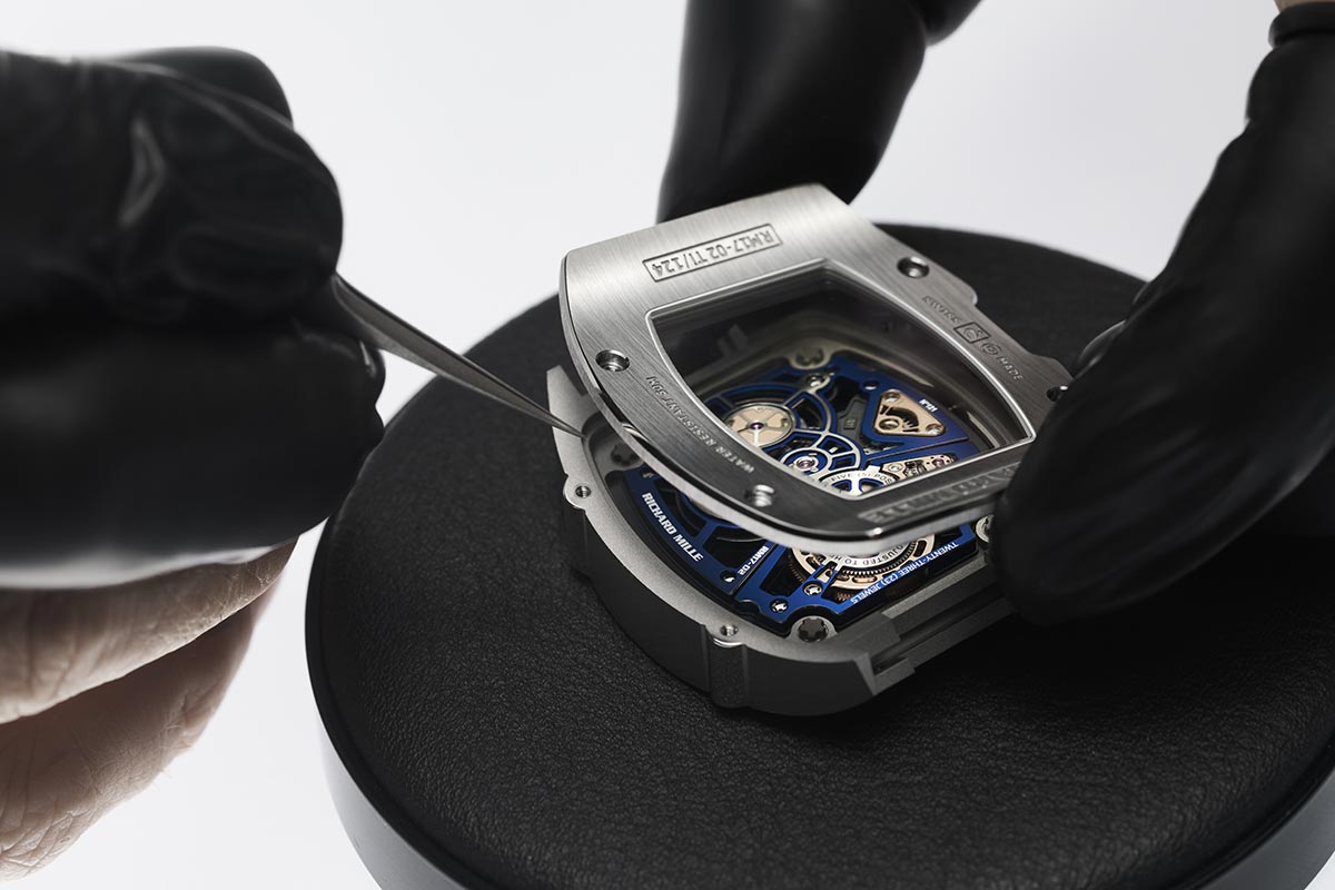 La Cote des Montres : La montre Richard Mille RM 17-02 Tourbillon ...