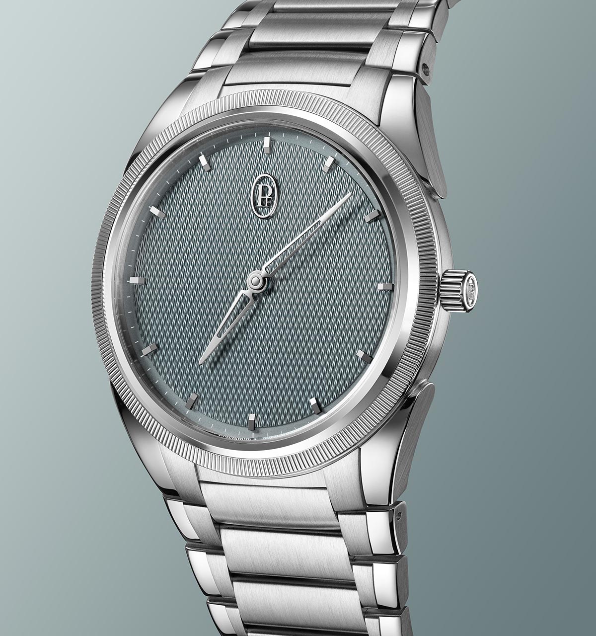 La Cote des Montres: The Parmigiani Tonda PF Micro-Rotor Agave Blue ...
