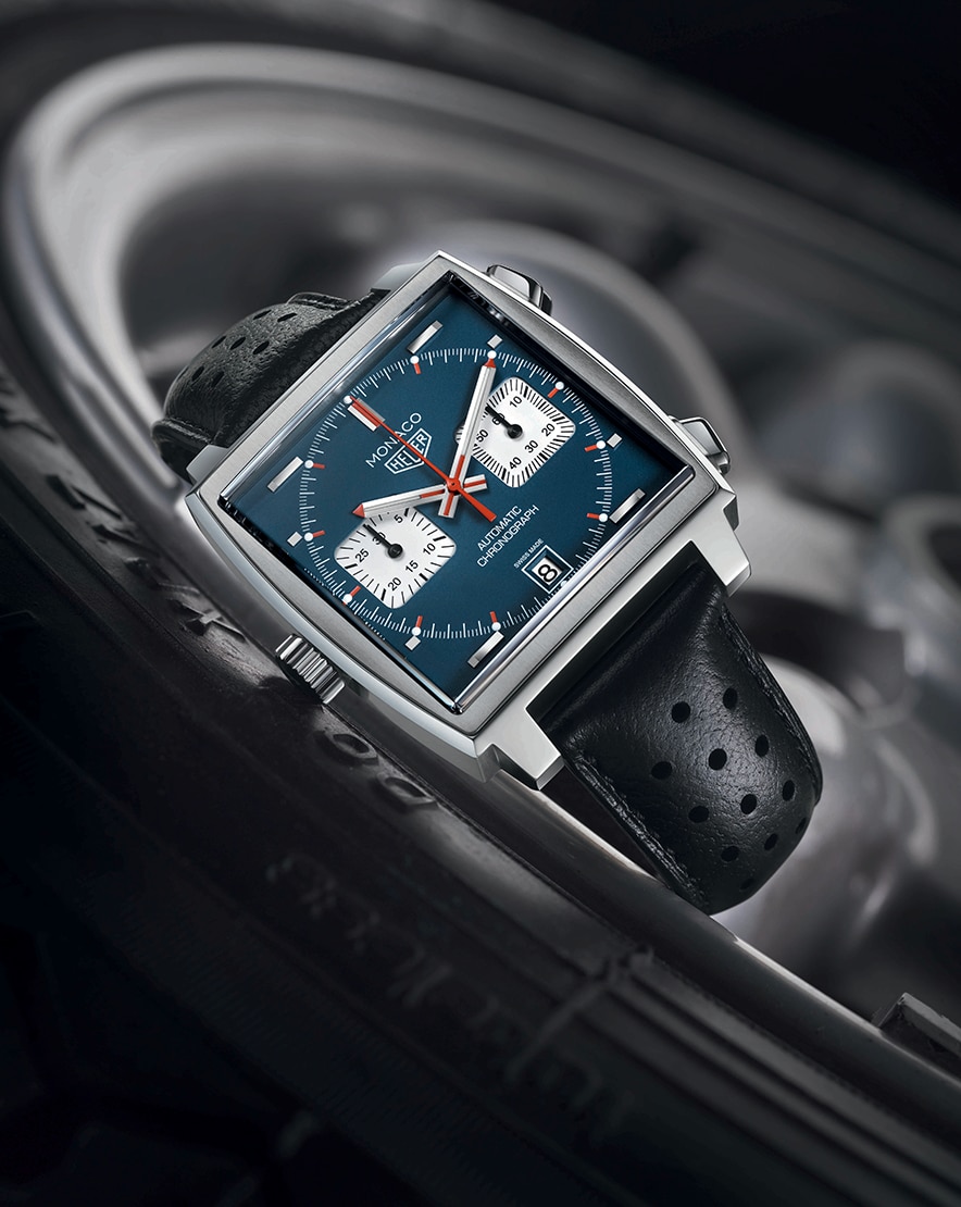La Cote des Montres : La montre TAG Heuer Monaco V4 Phantom ...